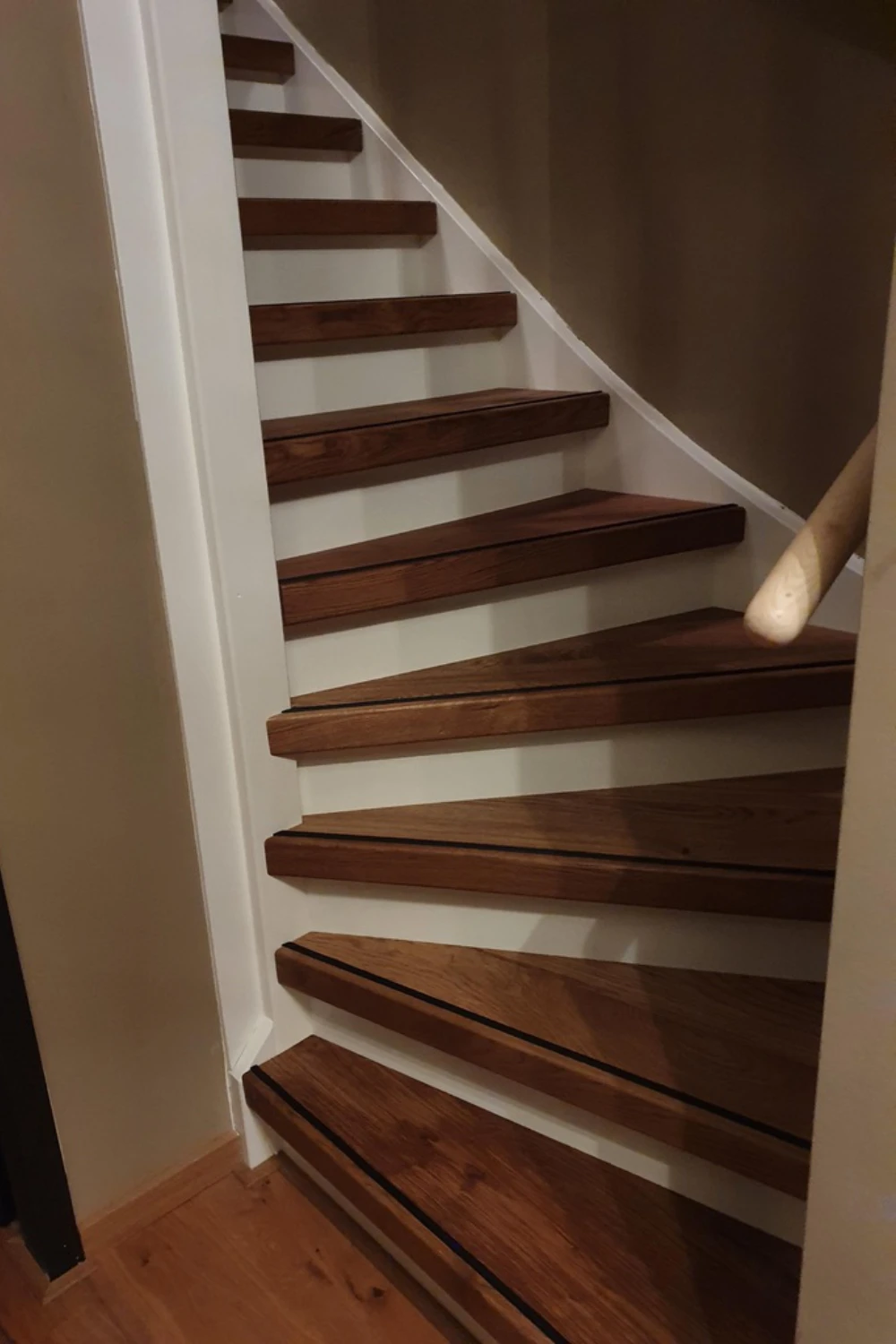 Jouw trap weer als nieuw met onze traprenovatie | Viks Vloeren